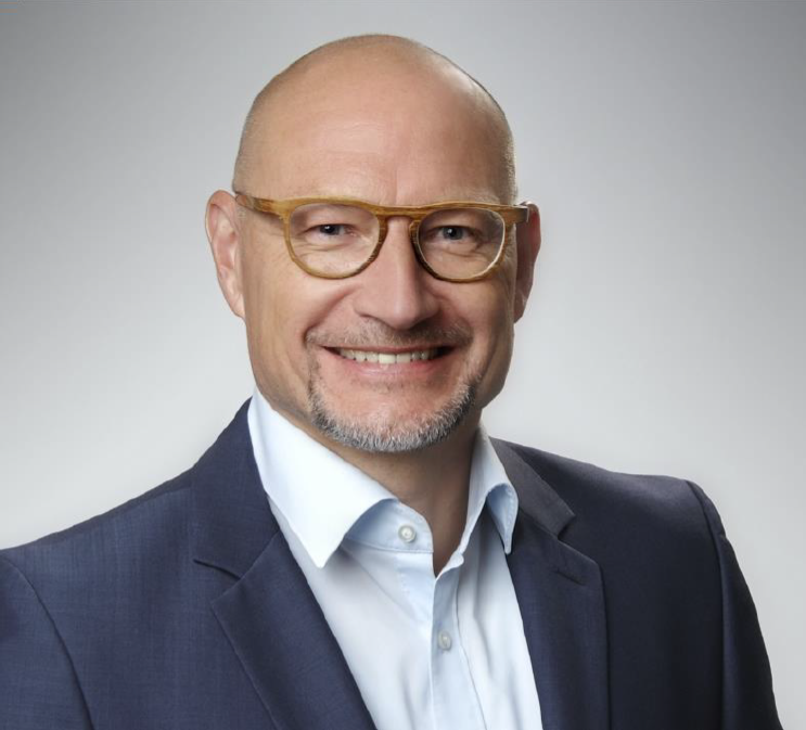 Hans Ebinger Becomes CEO of Switzerland Innovation Park Ost: Switzerland Innovation